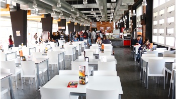 Administración de Campus - Cafetería Plaza de América