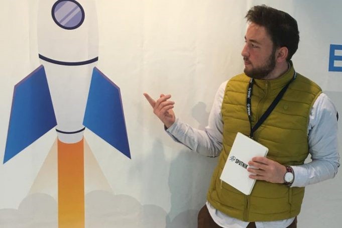 Miguel Ángel Antúnez, estudiante de la UPO, lidera la start-up Apprueba ...